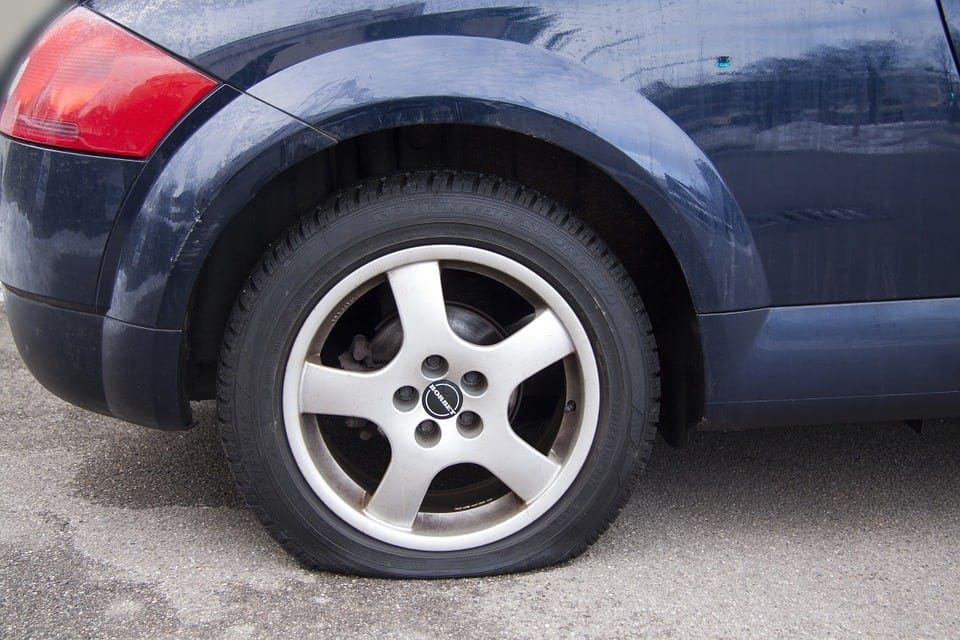 5 Signs Your Car Needs New Tires | Car Buyer Labs