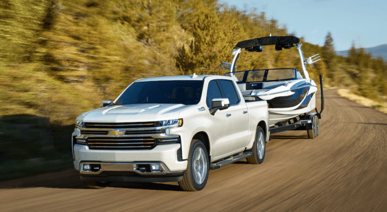 Comparing the 2019 Chevy Silverado vs 2019 Honda Ridgeline | Car Buyer Labs