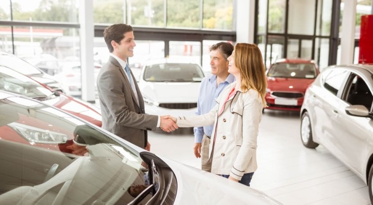 Choosing the Right Dealership | Car Buyer Labs