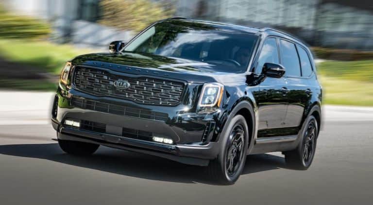 A Midsize Match-Up You Won’t Want to Miss: GMC Acadia vs Kia Telluride