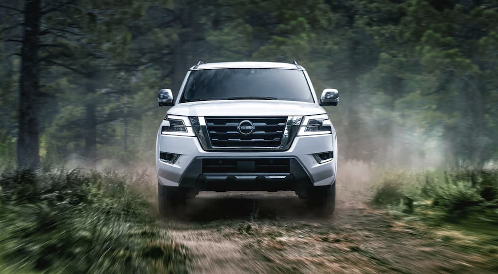 A Cabin Comparison: 2022 Nissan Armada vs 2022 Ford Expedition