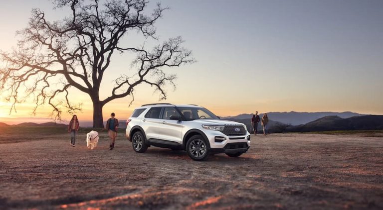 2022 Ford Explorer vs 2022 Nissan Pathfinder: Which SUV Is More Versatile?