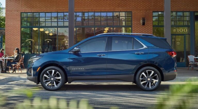 Which SUV Offers a Better Cabin Experience: the Nissan Rogue or the ...