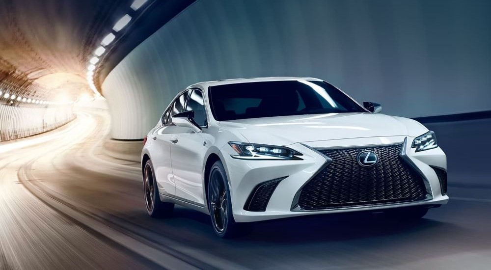 2024 Lexus ES Buyer’s Guide | Car Buyer Labs